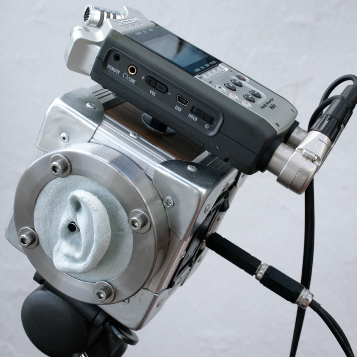 Inspektor Gadjet Binaural Dummy Head DIY Microphone V2 - Inspektor Gadjet